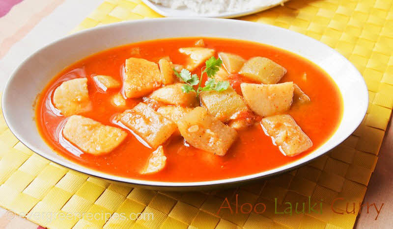 Aloo Lauki Curry Recipe With Step By Step Pictures
